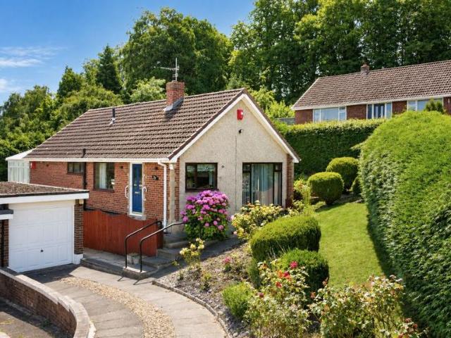 2 bedroom bungalow for sale