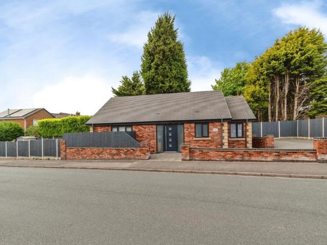 2 bedroom bungalow for sale