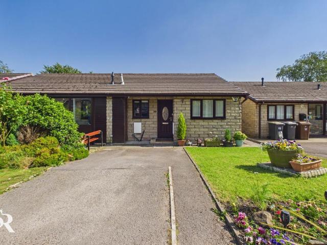 2 bedroom bungalow for sale