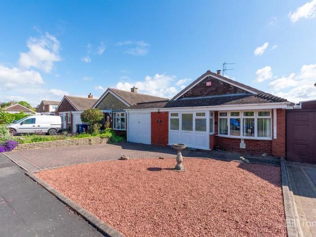 2 bedroom bungalow for sale