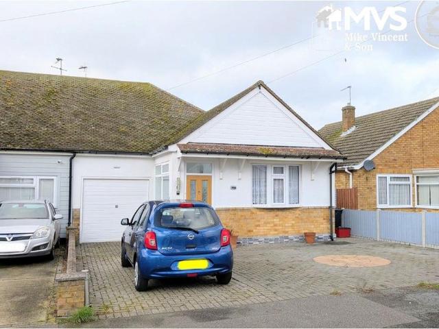 2 bedroom bungalow for sale