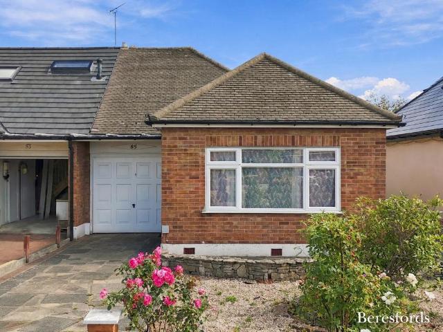 2 bedroom bungalow for sale