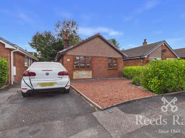 2 bedroom bungalow for sale