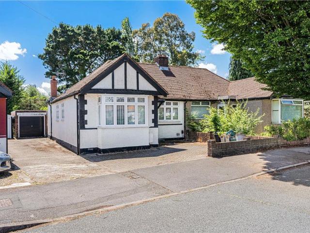 2 bedroom bungalow for sale