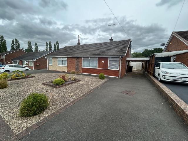 2 bedroom bungalow for sale