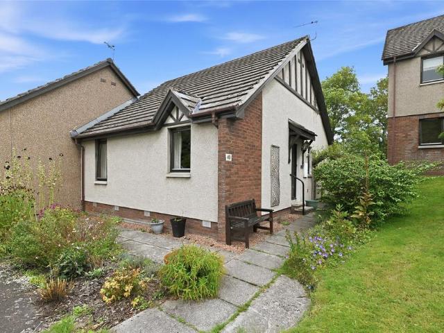 2 bedroom bungalow for sale