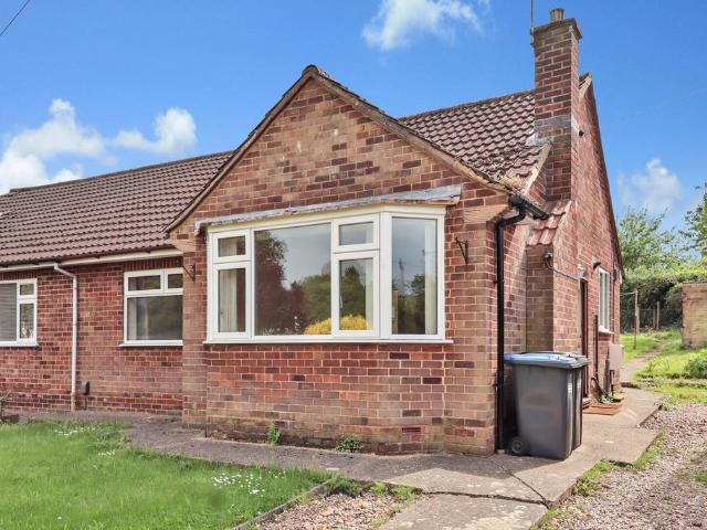 2 bedroom bungalow for sale