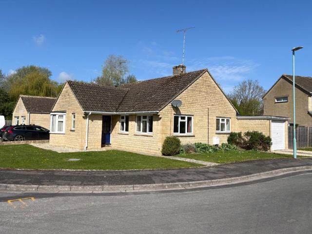 2 bedroom bungalow for sale