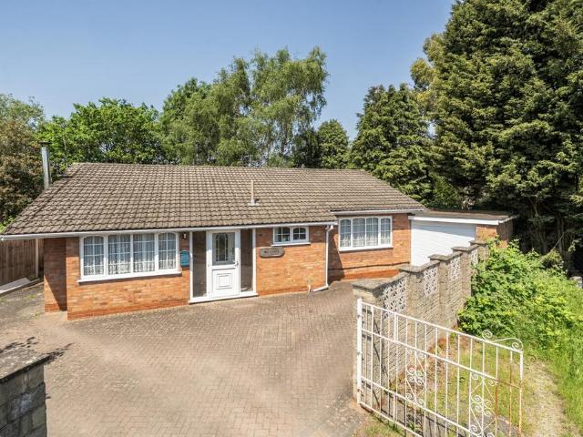 2 bedroom bungalow for sale