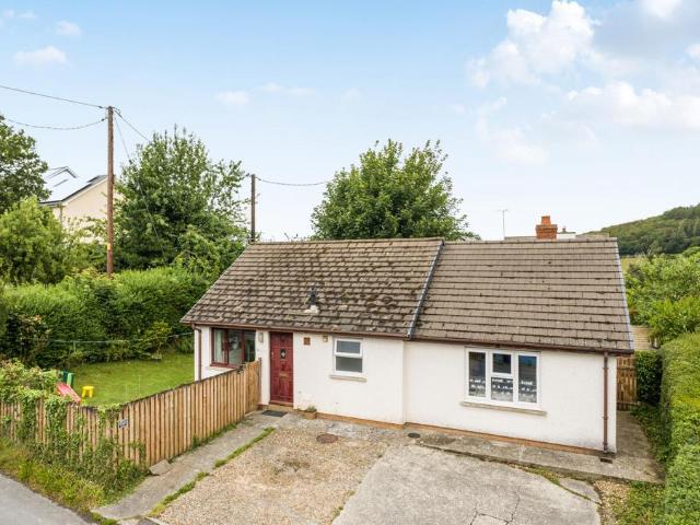 2 bedroom bungalow for sale