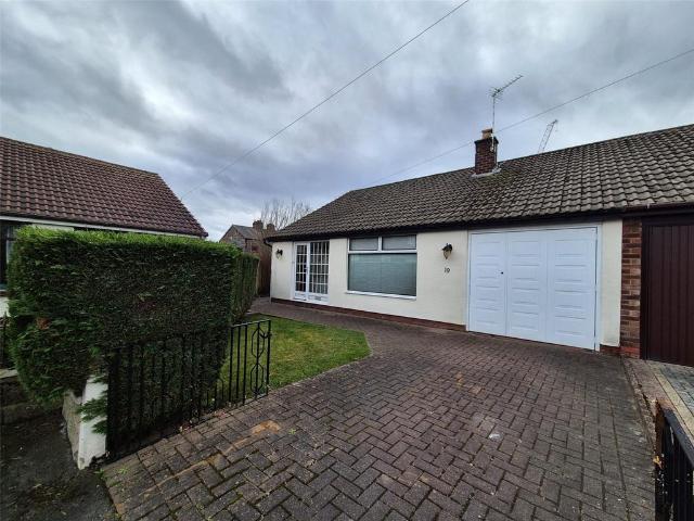 2 bedroom bungalow for sale