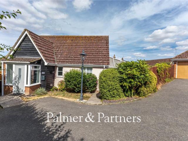 2 bedroom bungalow for sale