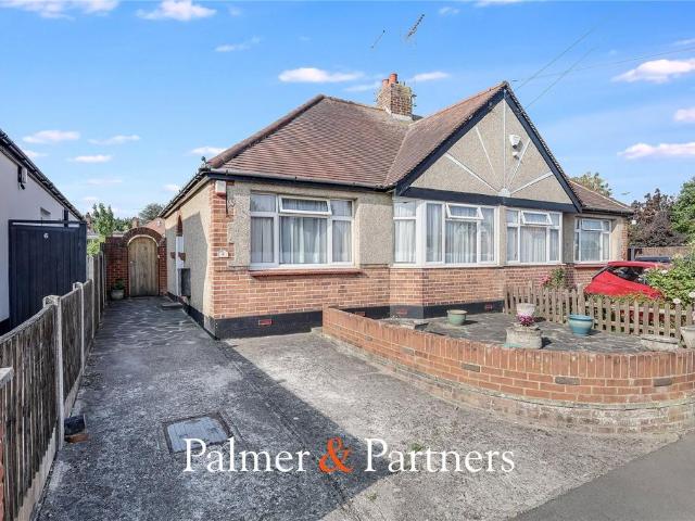 2 bedroom bungalow for sale