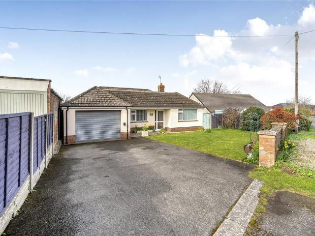 2 bedroom bungalow for sale