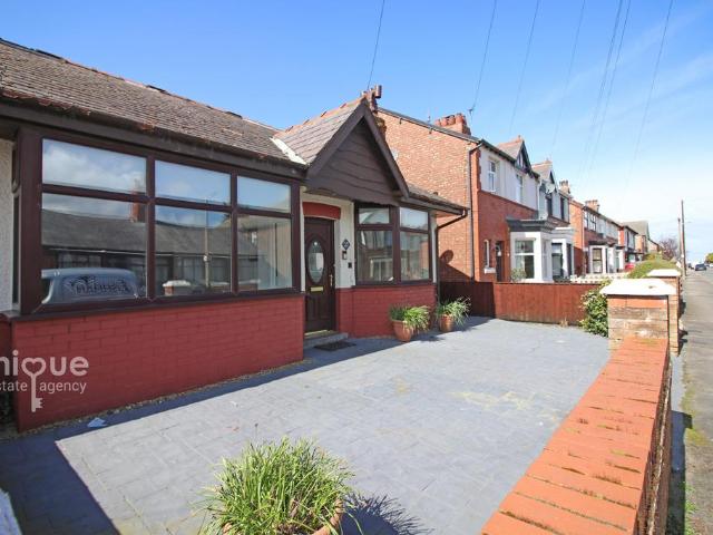 2 bedroom bungalow for sale