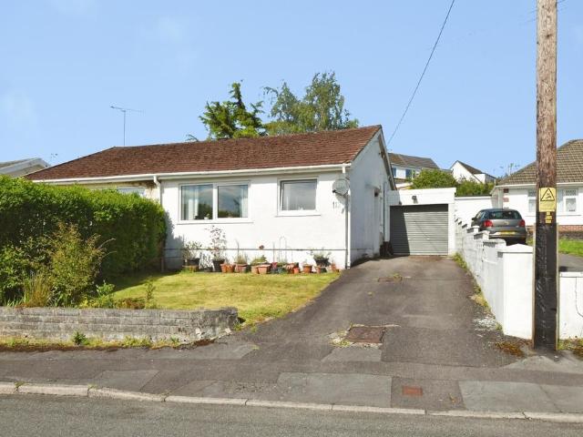 2 bedroom bungalow for sale