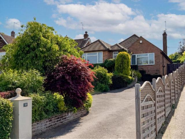 2 bedroom bungalow for sale
