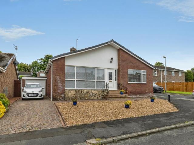2 bedroom bungalow for sale