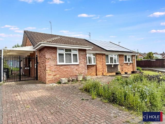 2 bedroom bungalow for sale