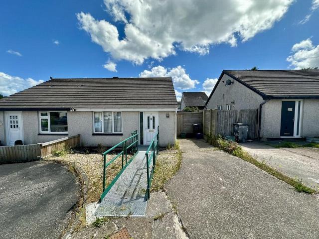 2 bedroom bungalow for sale