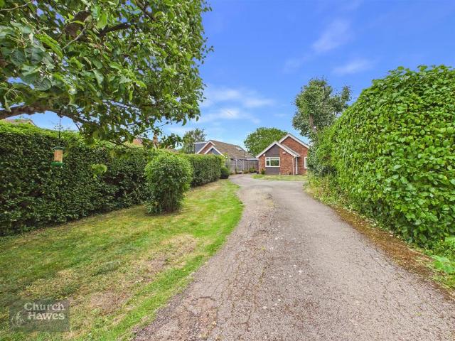 2 bedroom bungalow for sale