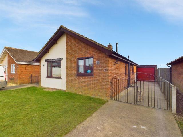 3 bedroom bungalow for sale