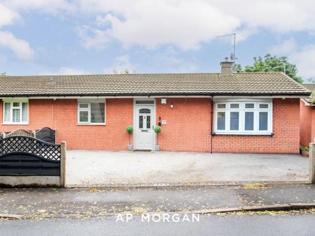 2 bedroom bungalow for sale