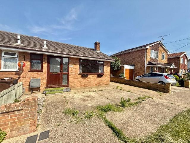 2 bedroom bungalow for sale