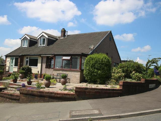 2 bedroom bungalow for sale