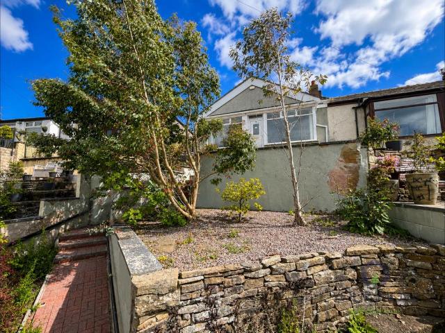 2 bedroom bungalow for sale