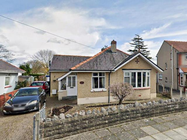 2 bedroom bungalow for sale