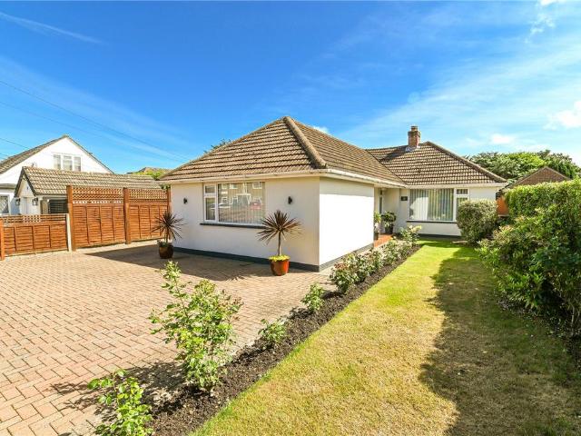 2 bedroom bungalow for sale