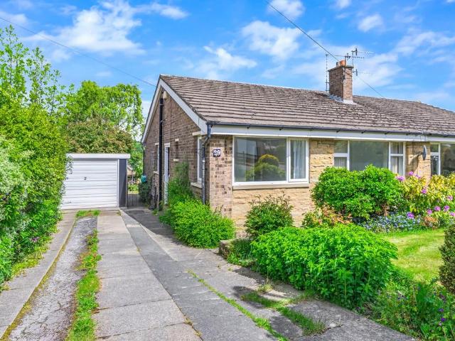 2 bedroom bungalow for sale