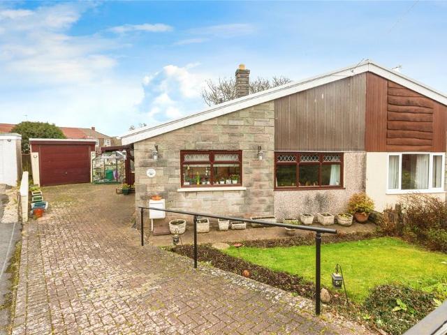 2 bedroom bungalow for sale