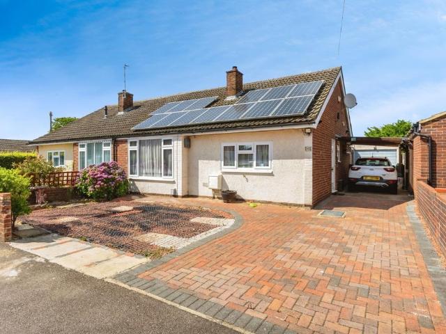2 bedroom bungalow for sale