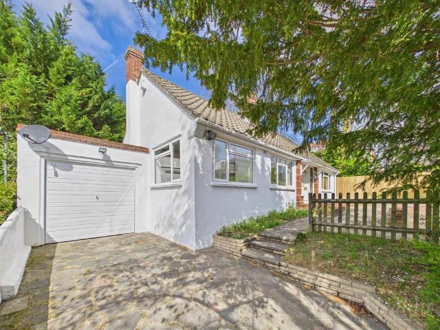 2 bedroom bungalow for sale