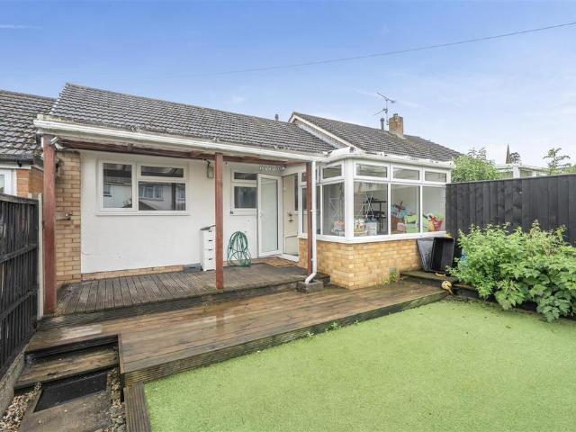 2 bedroom bungalow for sale
