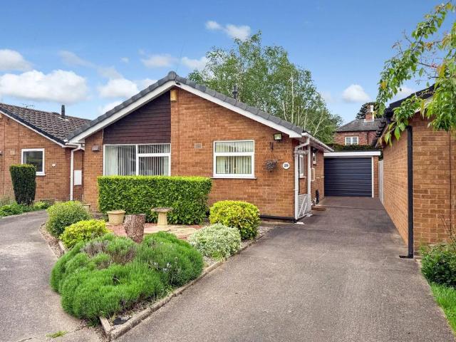 2 bedroom bungalow for sale