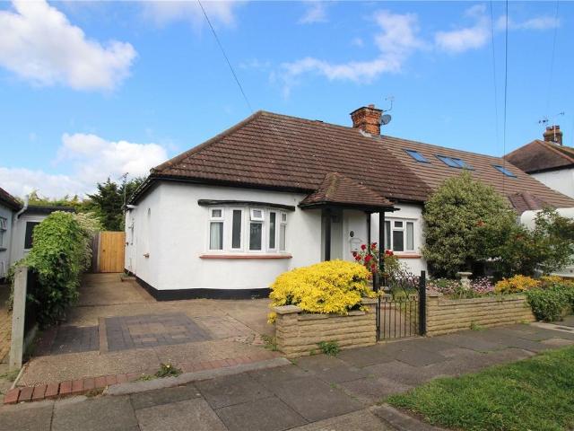 2 bedroom bungalow for sale