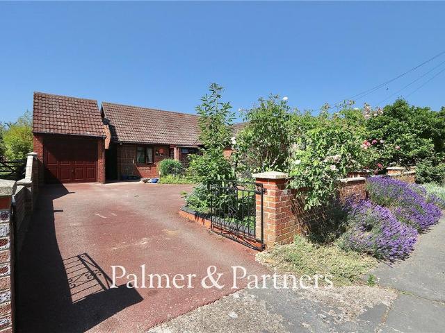 2 bedroom bungalow for sale