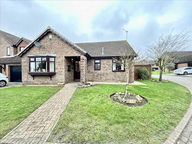 2 bedroom bungalow for sale