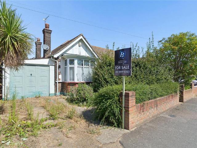 2 bedroom bungalow for sale