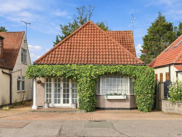 2 bedroom bungalow for sale
