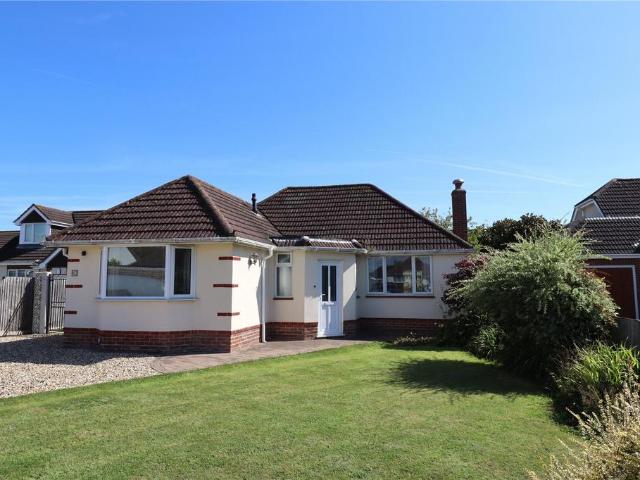 2 bedroom bungalow for sale
