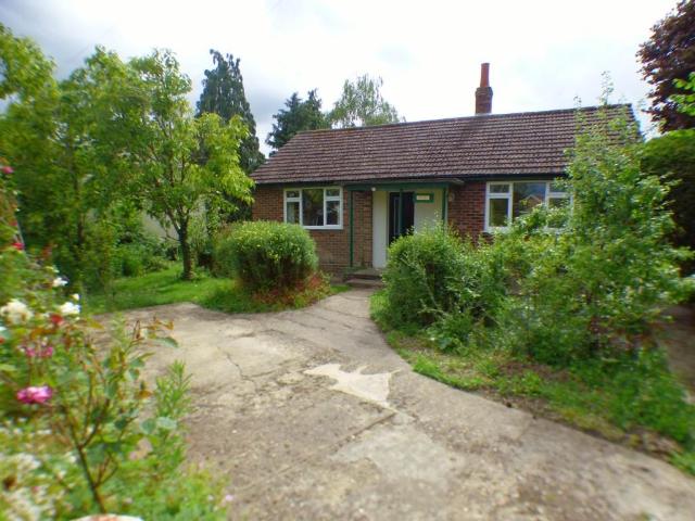 2 bedroom bungalow for sale