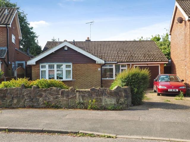 2 bedroom bungalow for sale