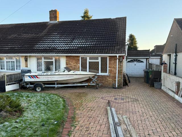 2 bedroom bungalow for sale