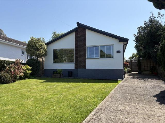 2 bedroom bungalow for sale