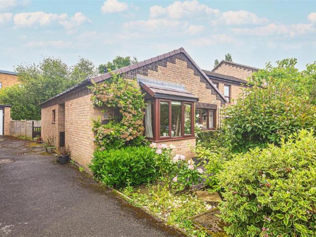 2 bedroom bungalow for sale