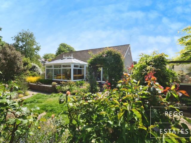 2 bedroom bungalow for sale